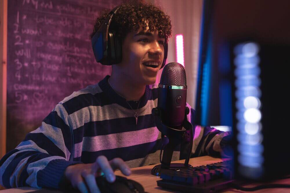 Novo Blue YETI X com foco em streamers - Última Ficha